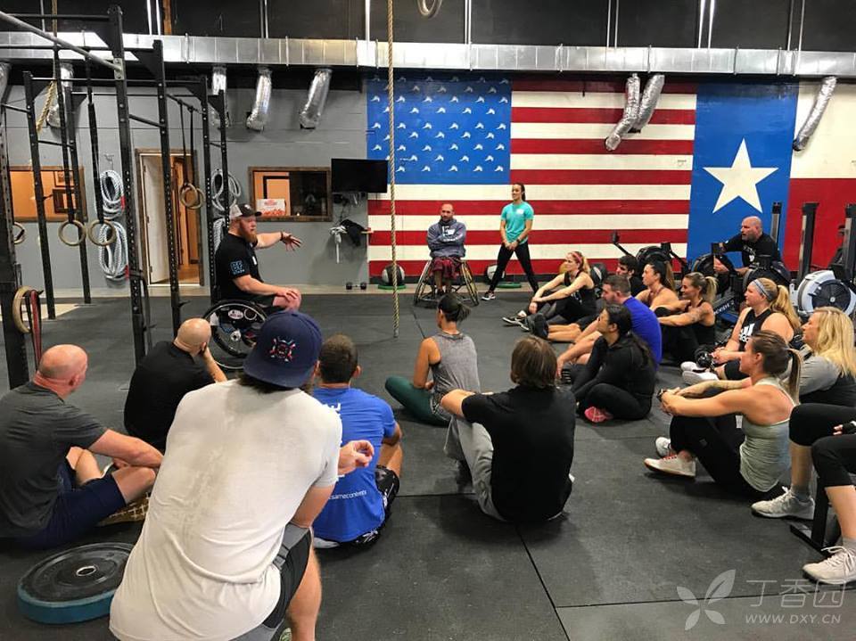 CrossFit Specialty Course: Adaptive Training 受伤残障的运动员 CrossFit Scaling ...