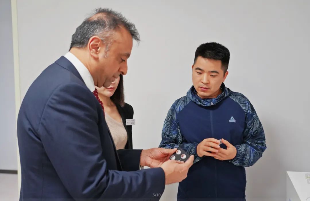 英国眼科专家 Shehzad A. Naroo 教授来四川眼科医院参观交流 - 医院汇 - 丁香园